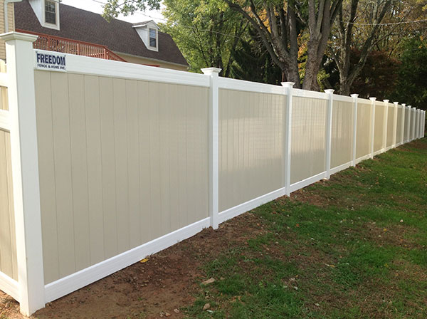 3 Tips To Choosing The Perfect Fence For Your Property - Freedom Fence ...