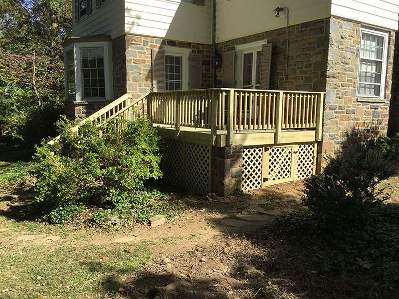 3 Signs That Tell It Is Time For A New Deck - Freedom Fence and Home
