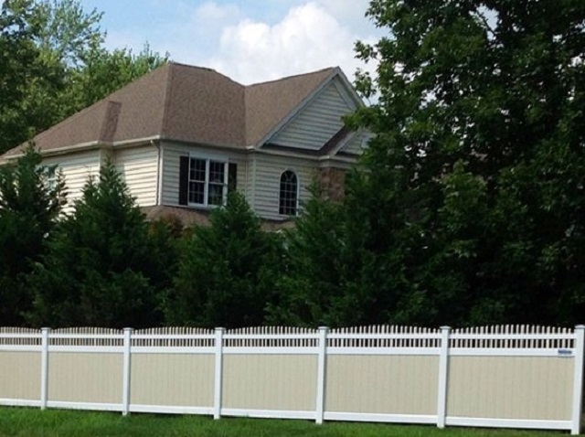 Hiring a Fence Installation Company in Bel Air, Maryland - Freedom ...